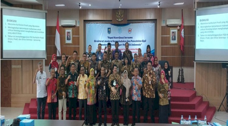 Dirjen Zudan Minta Disdukcapil se-Indonesia Buat Survei Indeks Kepuasan ... Dirjen Zudan Minta Disdukcapil se-Indonesia Buat Survei Indeks Kepuasan ...